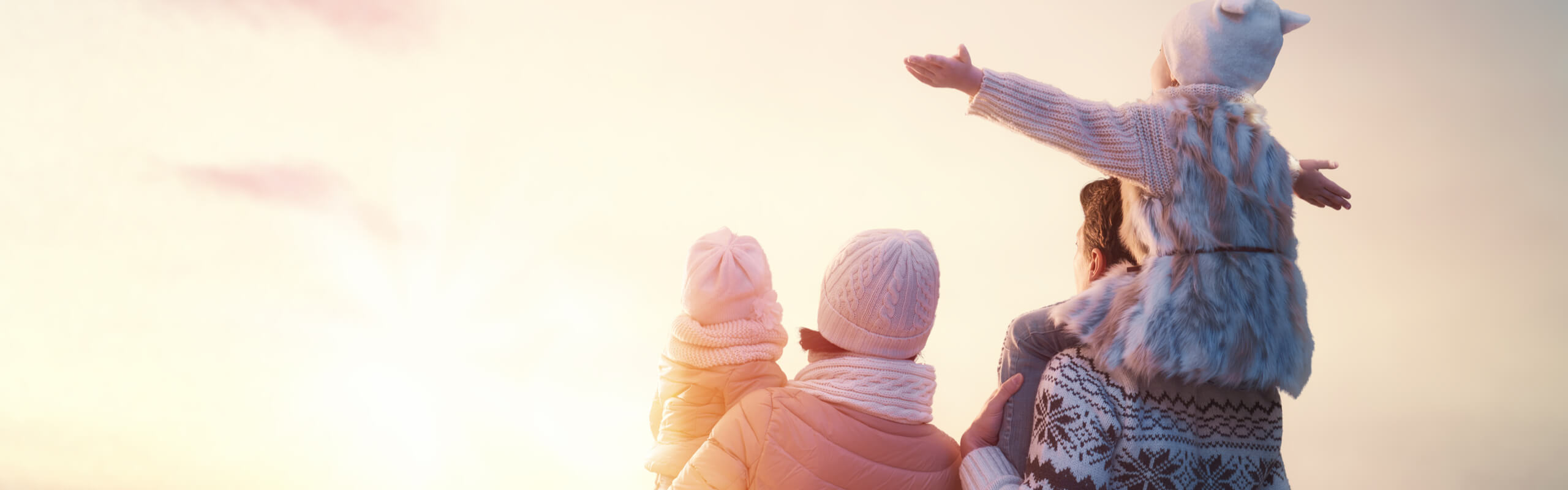 Healthy Holiday Tips: Enjoy Wellness and Festive Traditions
